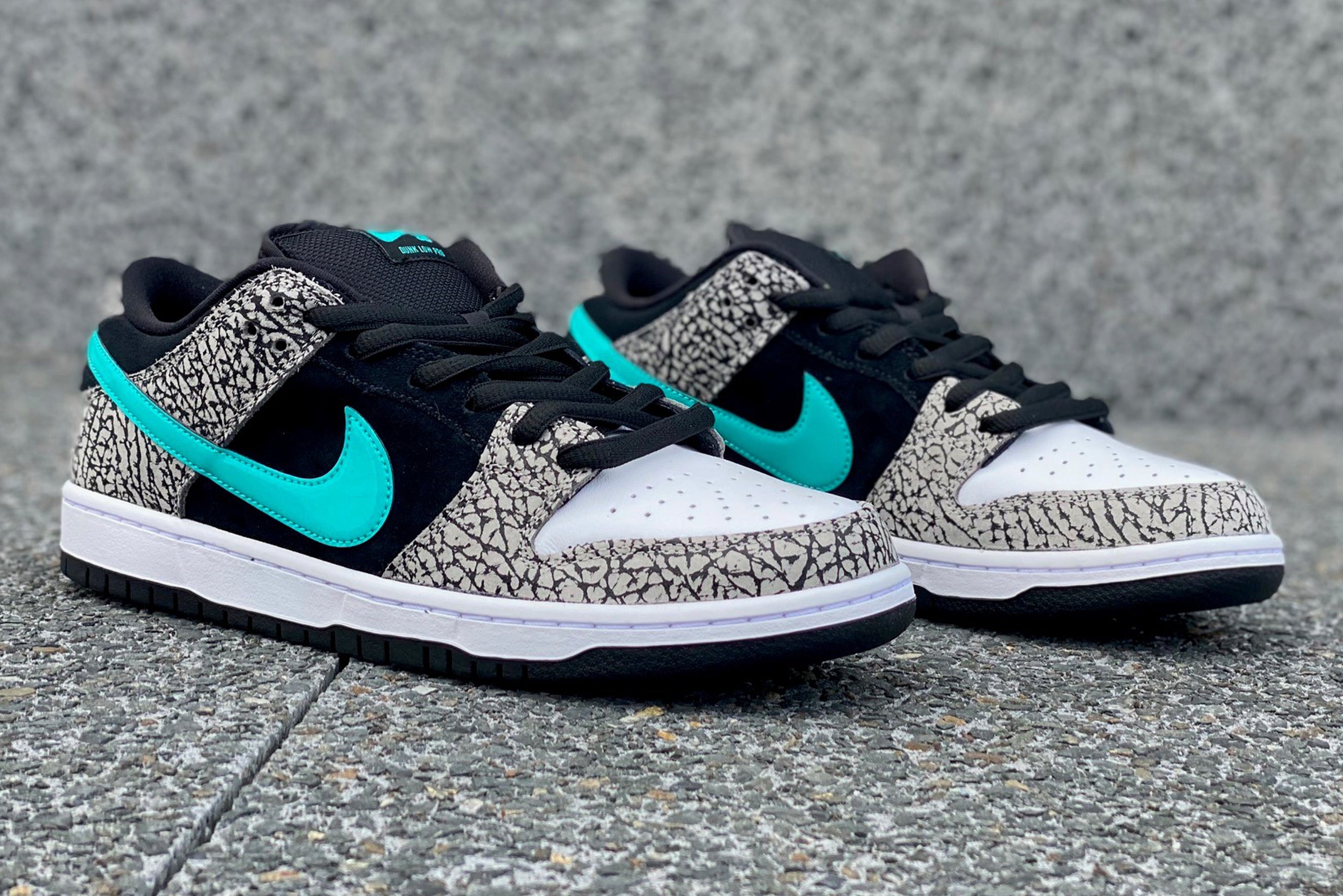 Nike SB Dunk Low Pro "atmos Elephant"